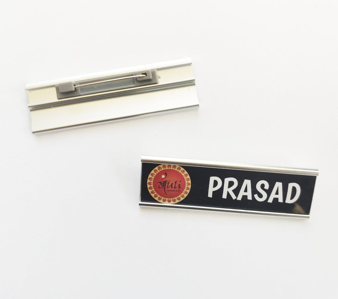 Custom Named Badges – Creator Store